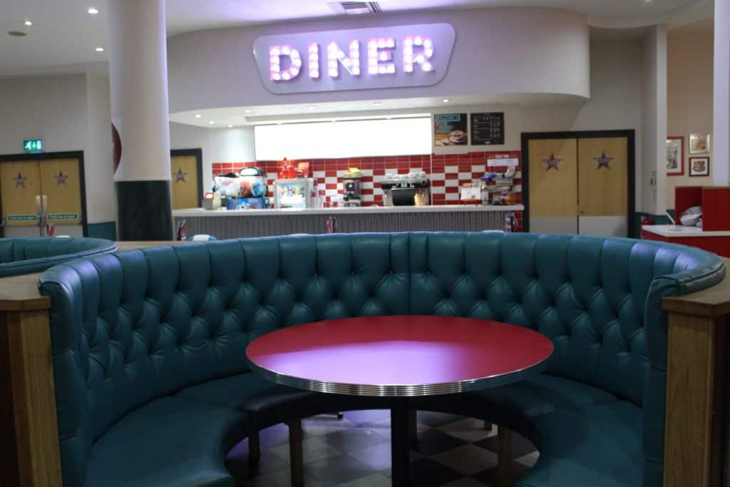 Hollywood Bowl Leeds - What's it Like? ⋆ Yorkshire Wonders