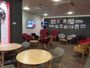 What do you get extra in First Class on LNER? LNER First Class Review ⋆ ...