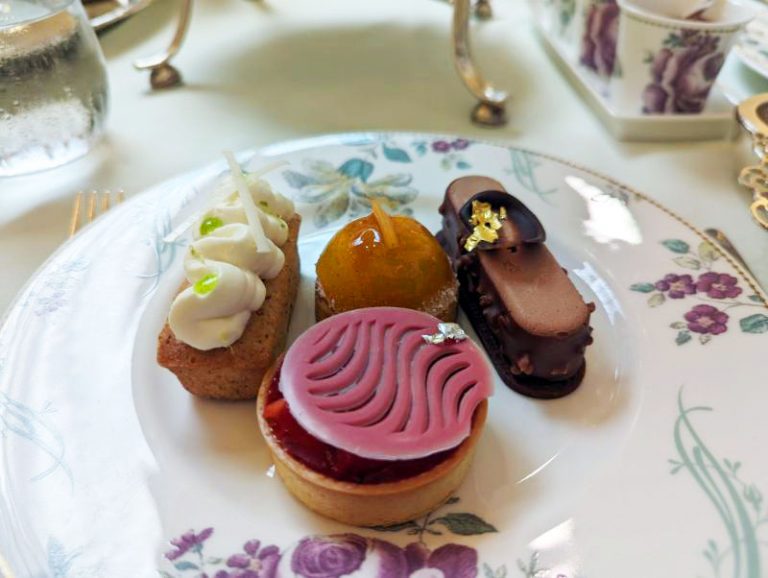 Afternoon Tea at The Savoy Review - Is it Worth it? ⋆ Yorkshire Wonders