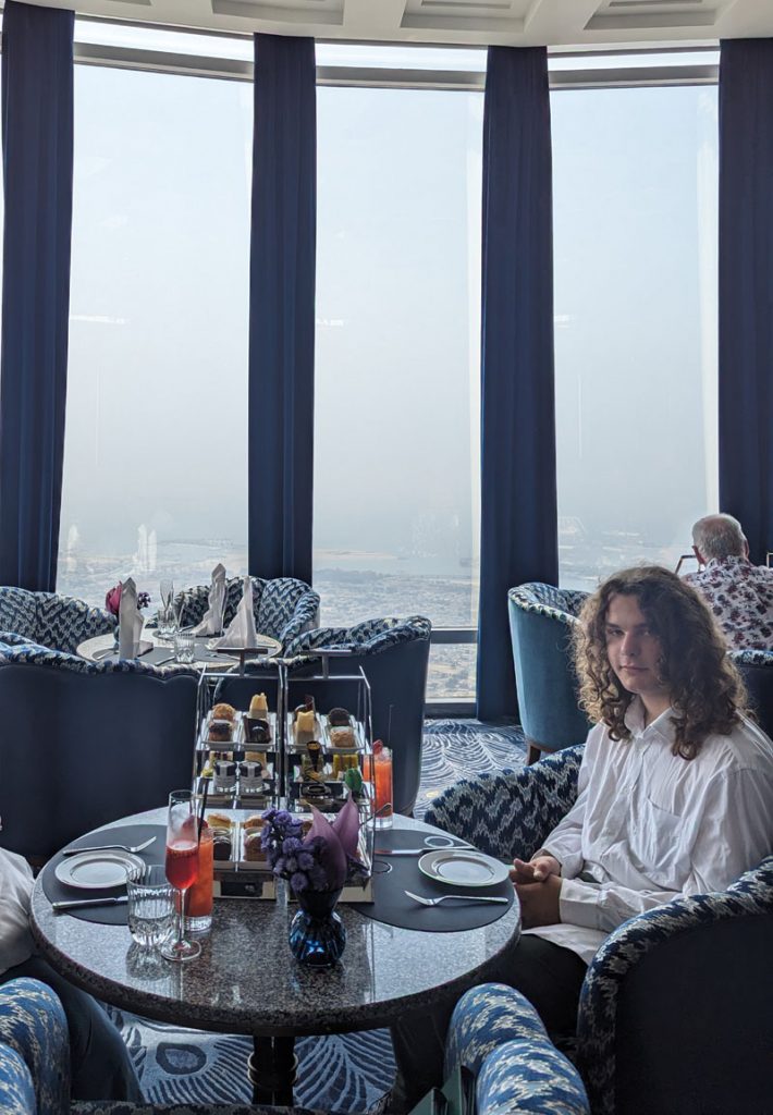 Afternoon Tea at At.mosphere in the Burj Khalifa, Dubai - Review ⋆ ...