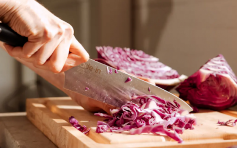 What are Some Reasons Why Chefs Use a Sharp Knife? ⋆ Yorkshire Wonders